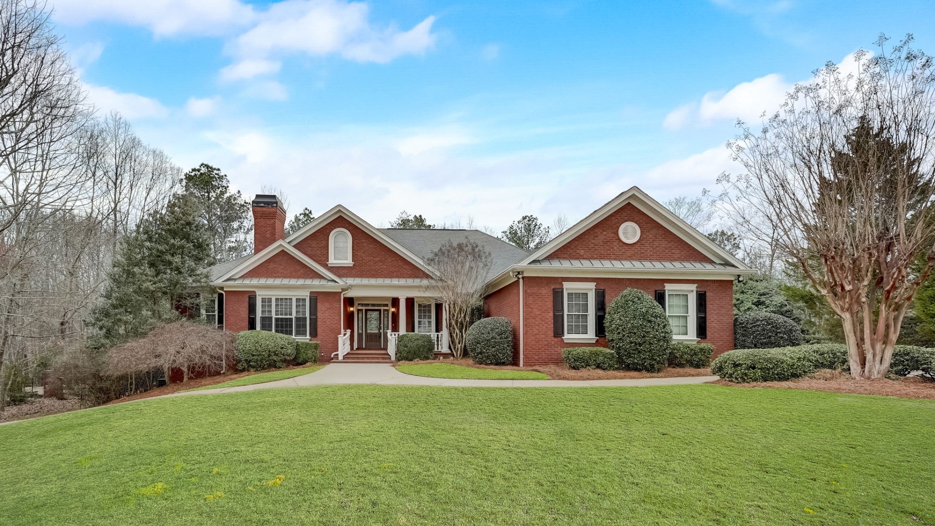 Modern Traditions Realty Group at REMAX Center
