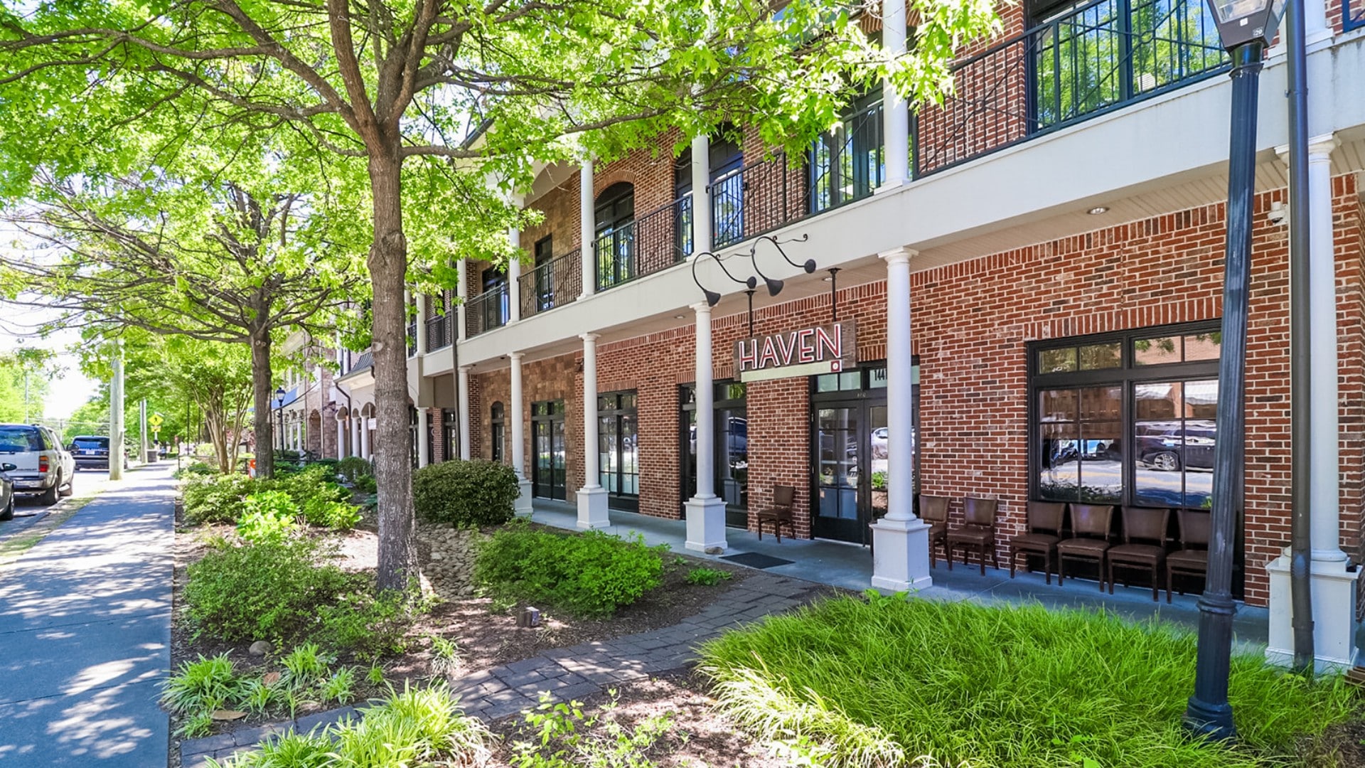 Modern Traditions Realty Group at REMAX Center